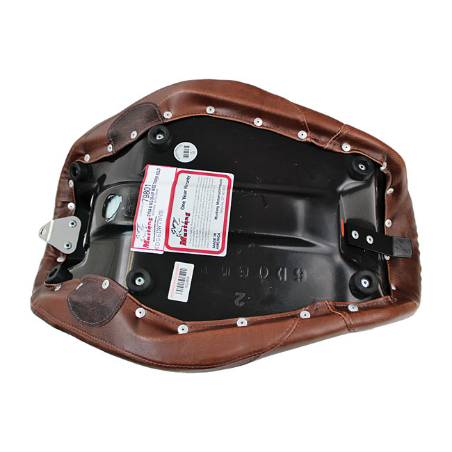 537019 - Mustang, Wide Tripper solo seat. With rider backrest - www ...