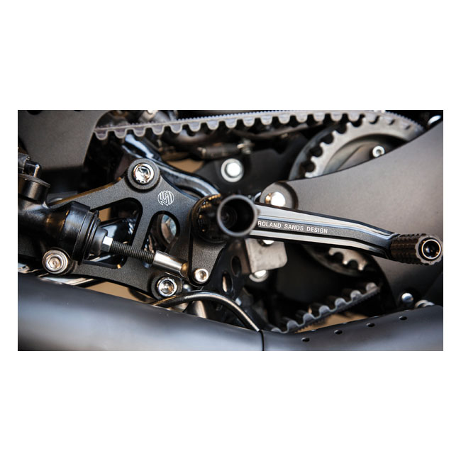 589803 - RSD REAR SETS SPORTSTER - www.motorcyclestorehouse.com
